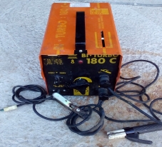 Saldatrice Portatile Turbo 180C a elettrodi 